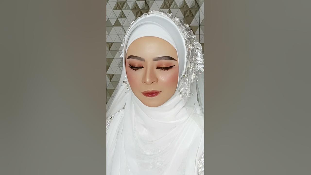 FLAWLESS MAKEUP AKAD NIKAH BIKIN PANGLING 😍 - YouTube