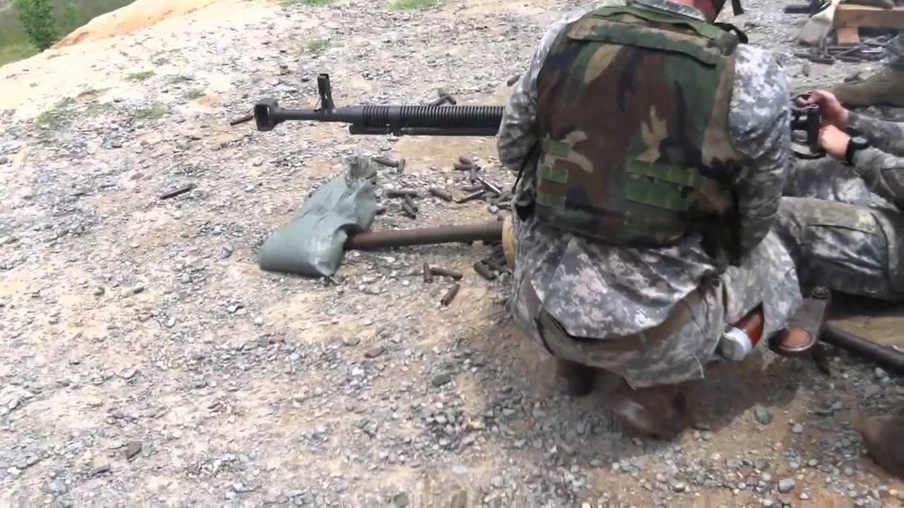Russian DshK 12.7x108 machine gun - CRAZY muzzle blast - YouTube