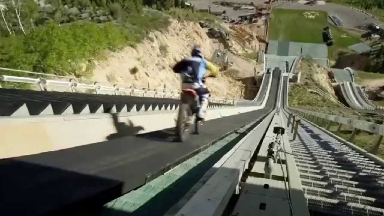 motorcycle jump at incredible heights - YouTube
