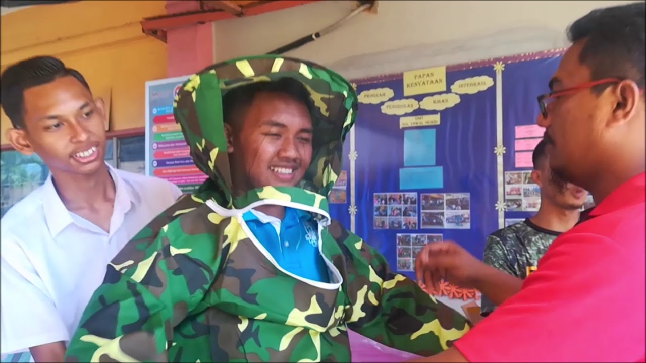 Projek Madu Kelulut PPKI SMKUT - YouTube