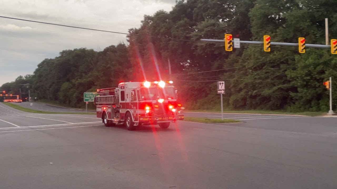 Engine 440 Responding to an Outside Fire - Fairfax County Fire & Rescue ...