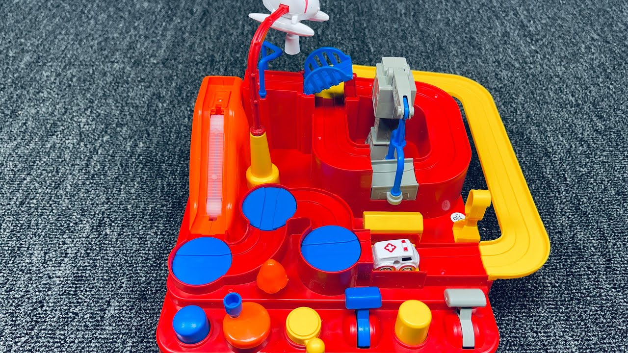 Car obstacle course challenge - YouTube