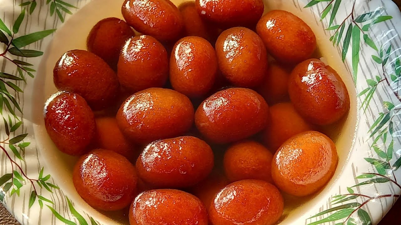 Mini Atta Gulab Jamun Recipe | Holi Special Easy Spongy Gulab Jamun ...
