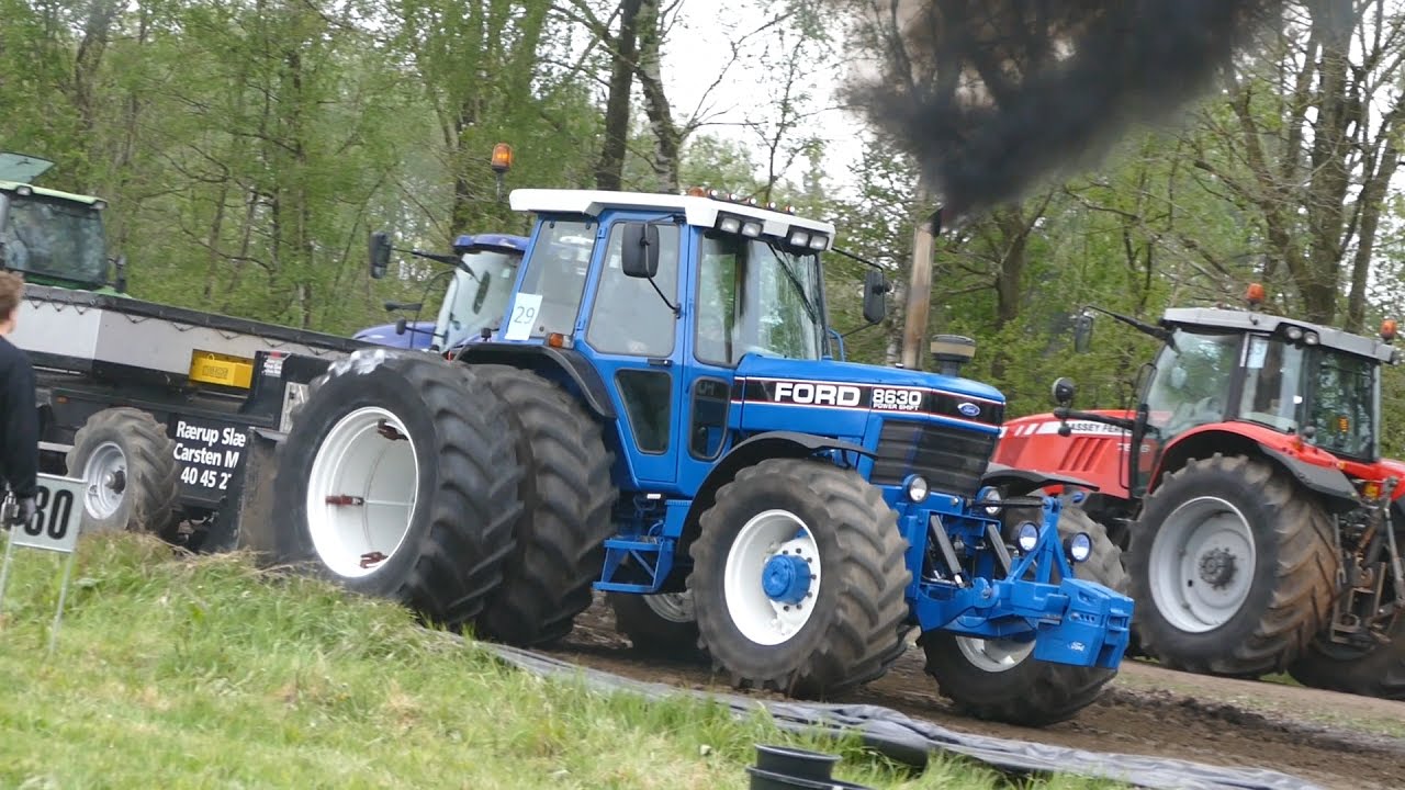 Ford 8630 Power Shift Pulling The Sledge at Pulling Event in Grindsted ...