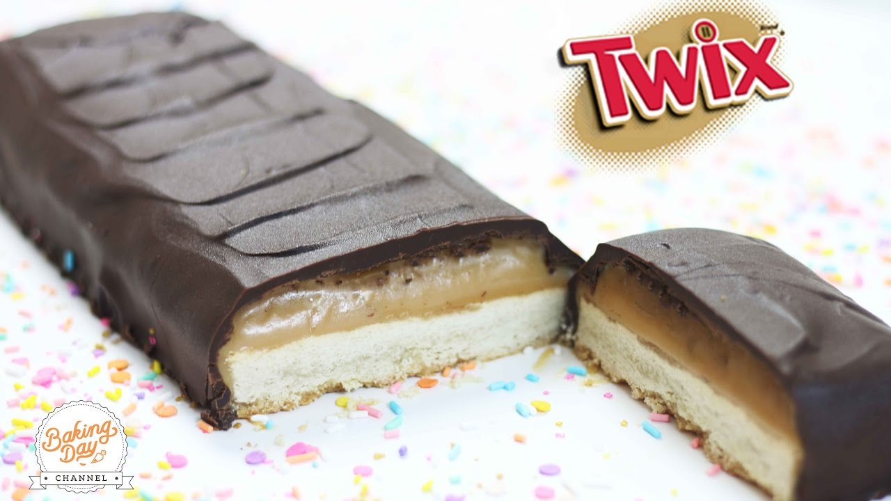 TWIX GIGANTE - BAKING DAY - YouTube