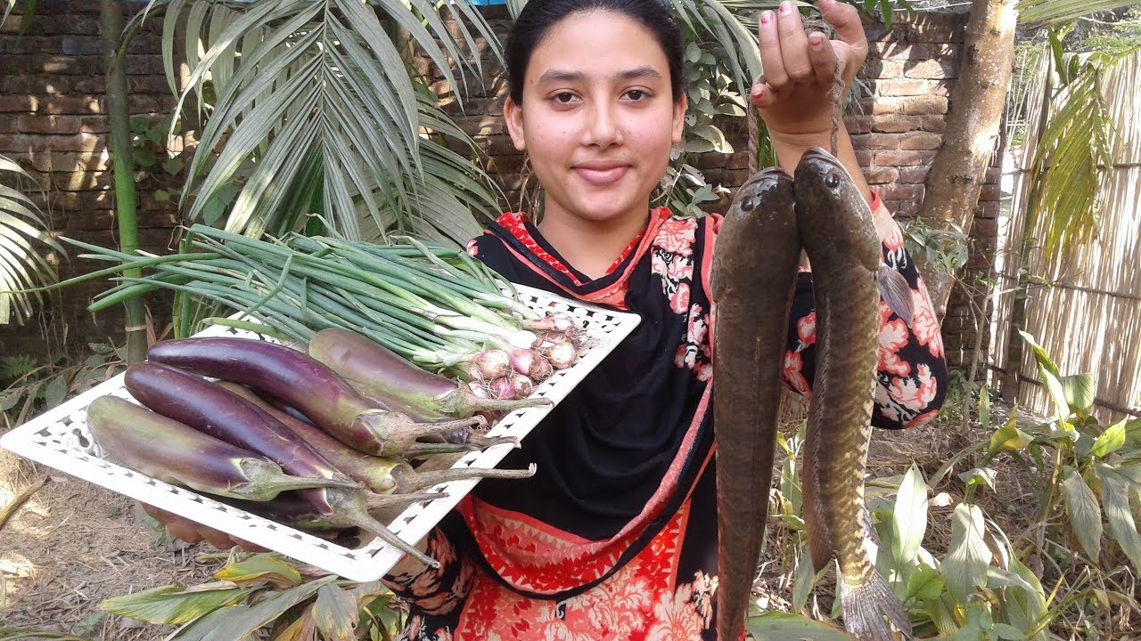 Snakehead Murrel Eggplant Curry Recipe | Shol Mach & Begun | Cooking By ...