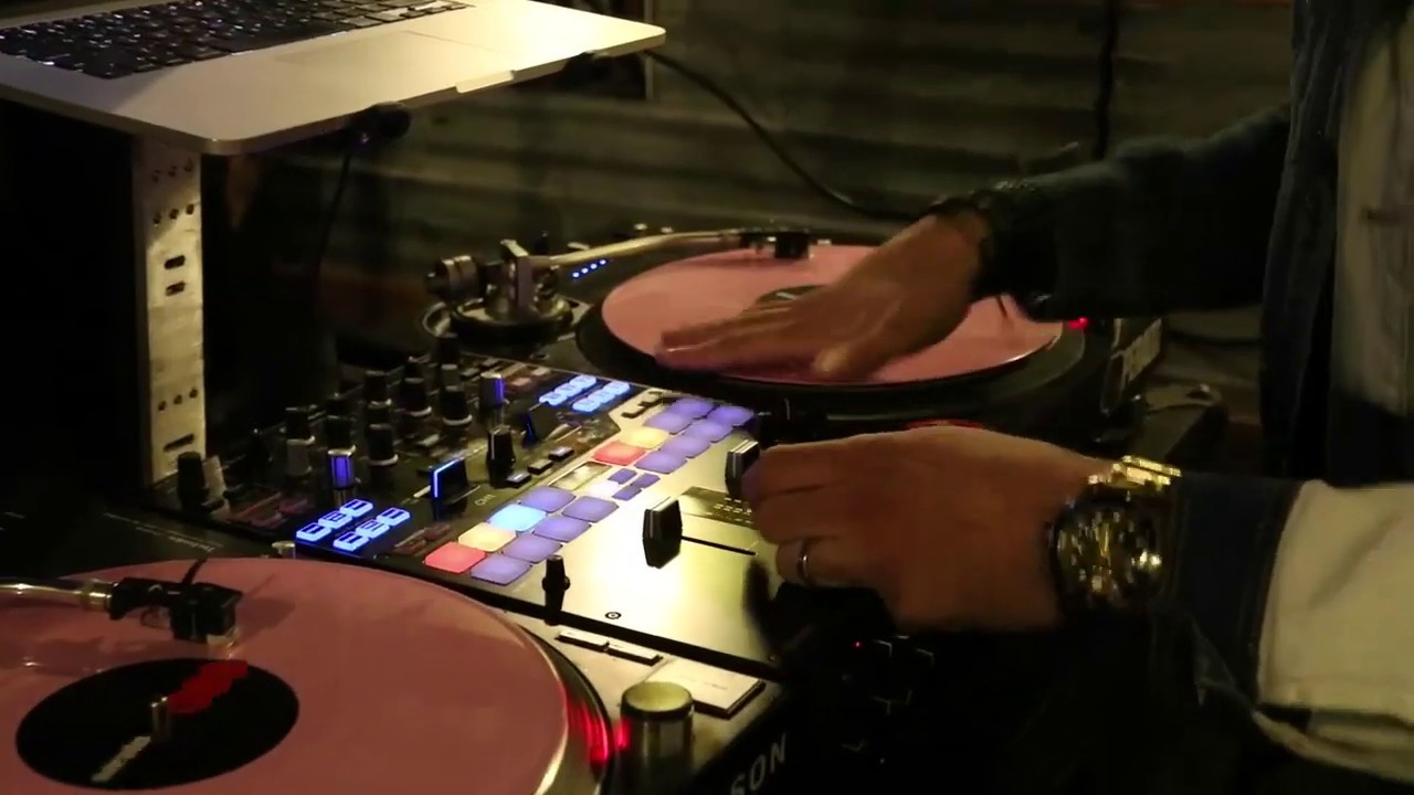 DJ MOKA Bronx Brewery Salsa vs Afrobeat Party pt 2 - YouTube