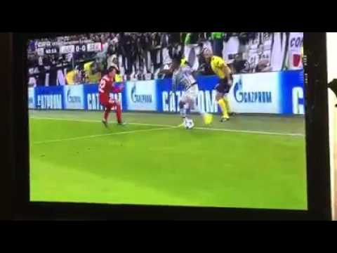 Gooooooooool Alvaro Morata! Juve 1-0 Sevilla‬.