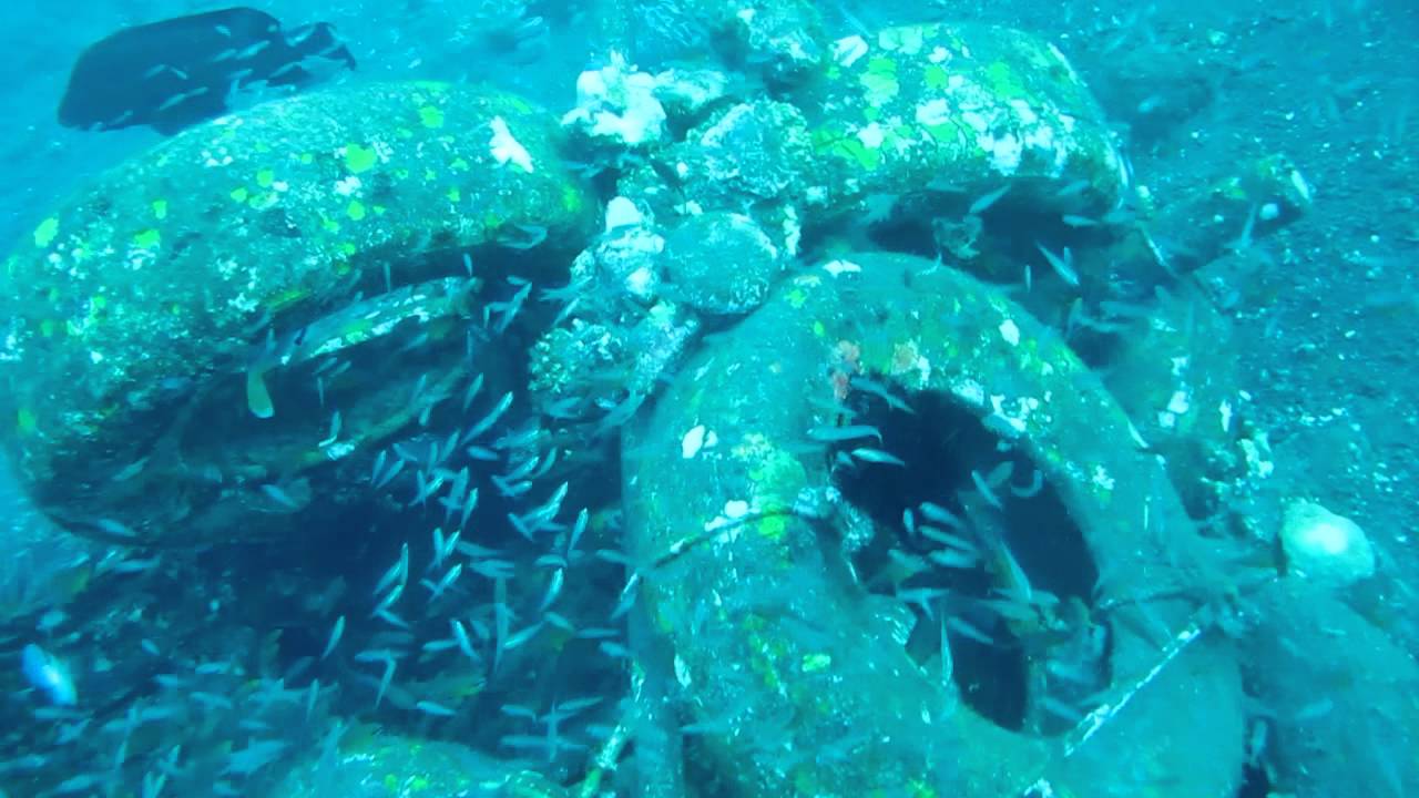 Tire Reef - YouTube