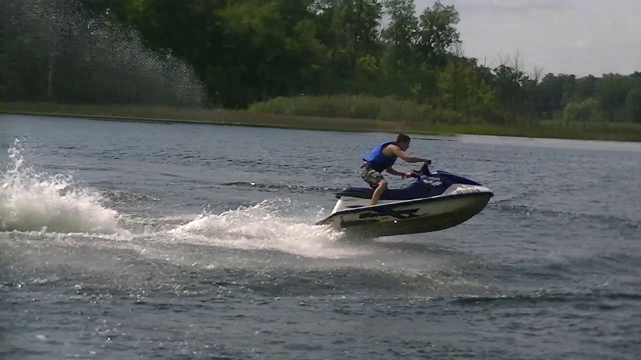Gp1200 waverunner - YouTube