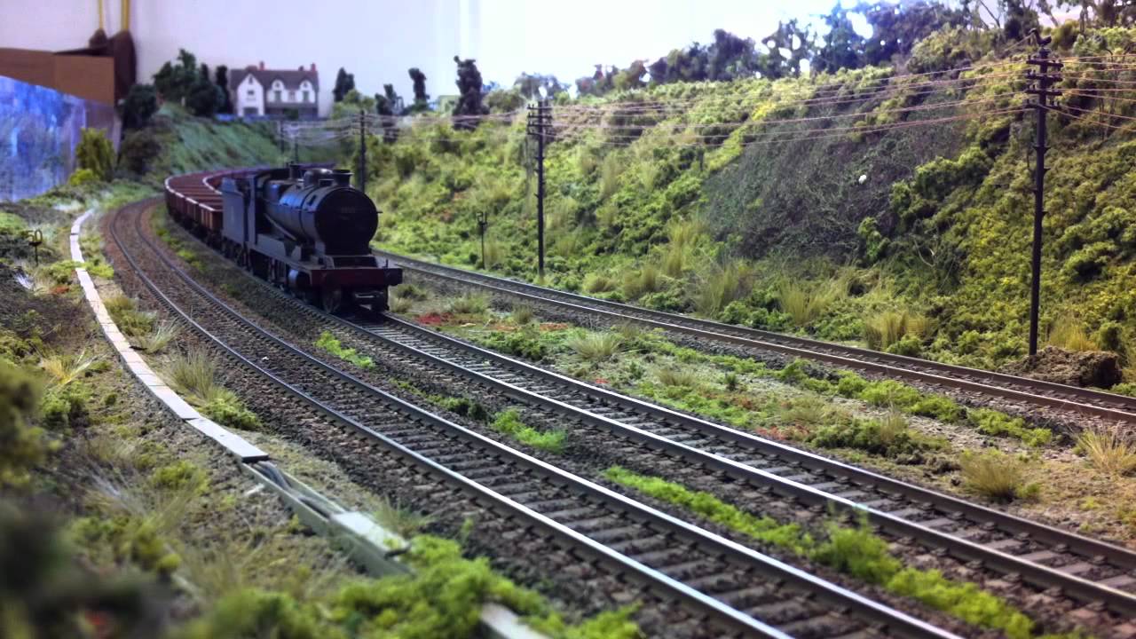 Bachmann BR ROD 2-8-0 with locolines DCC sound on a Loksound V3.5 ...