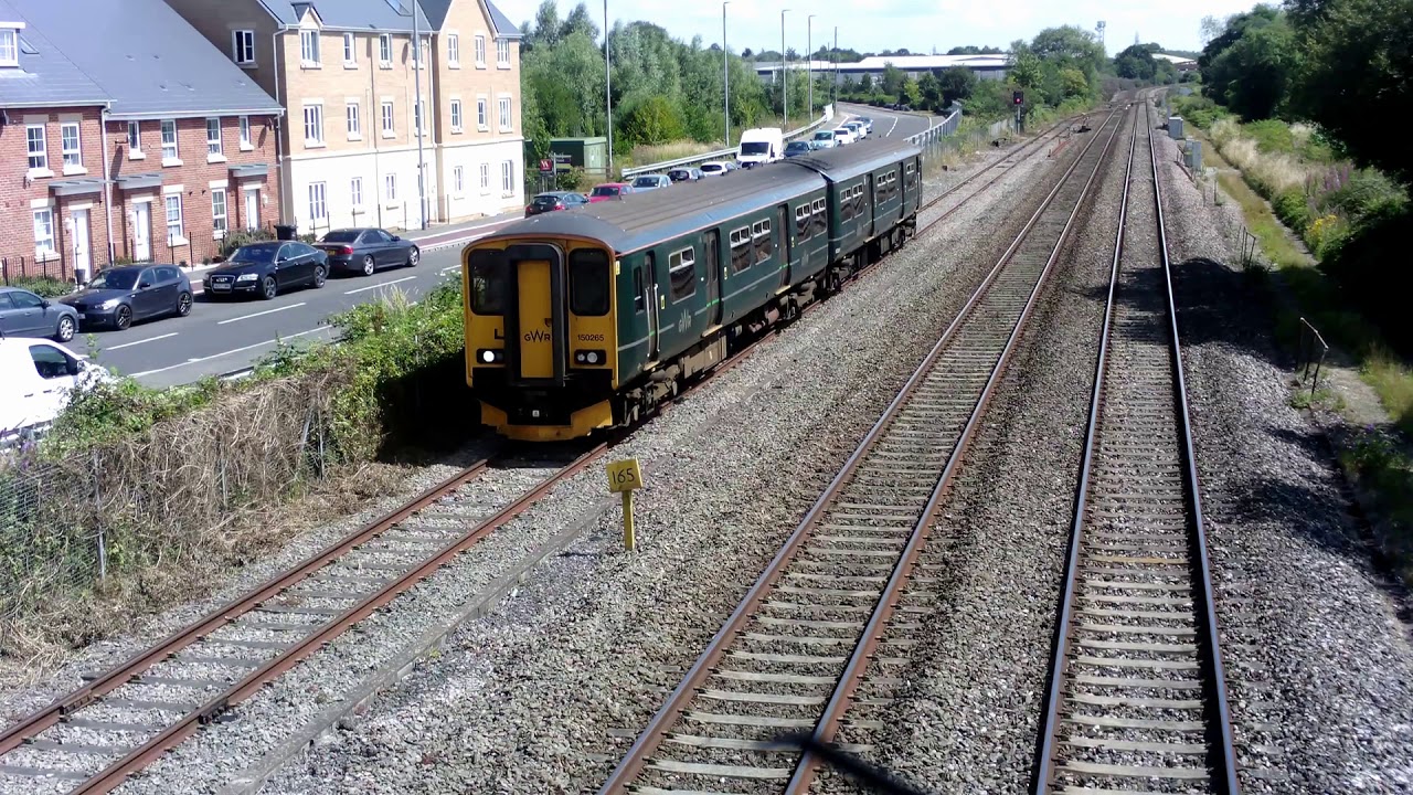 GWR shuttle service to the West Somerset Railway 27.07.2019 - YouTube