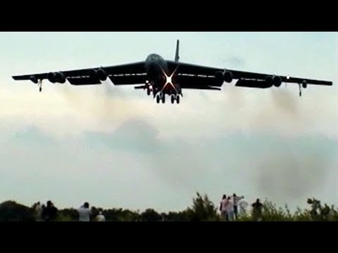 Smokey Boeing B-52H Stratofortress Screaming Overhead Landing & Taxiing ...