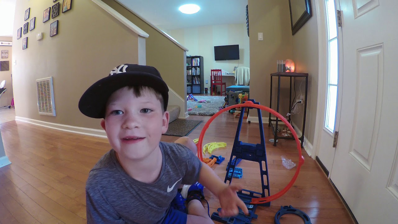 Hot Wheels - Triple Loop Challenge - inspired by Turbo Toy Time - YouTube