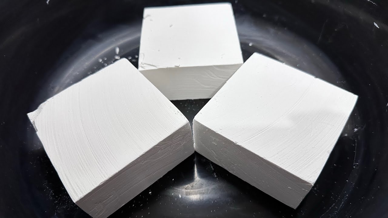 Crushing 3 Fresh Crunchy Blocks 💥 Gym Chalk ASMR 🤍 - YouTube