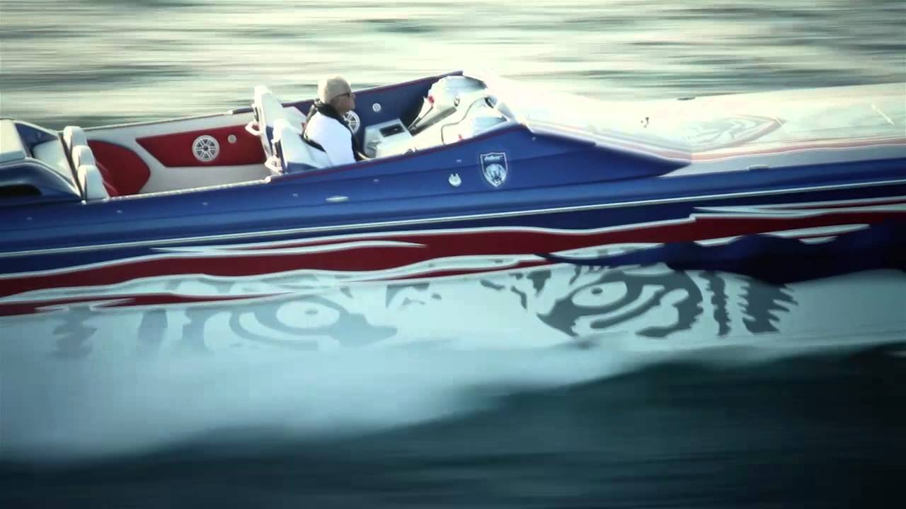 Cigarette Racing Team - 50' Marauder SS Running - YouTube