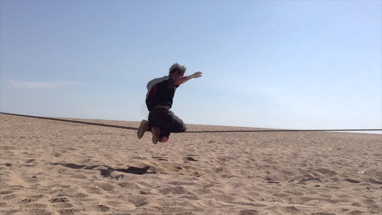 Slackline New Trick Knee-mposible - by Piero Nicolini - YouTube