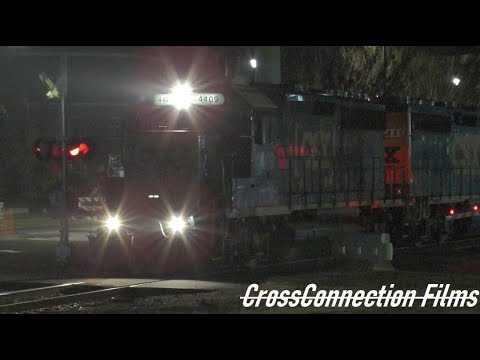 CSXT 4409 GP40-2 & 6445 GP40-2 Lite Engines Running As L239-27 W/ A Loud K5LA - YouTube