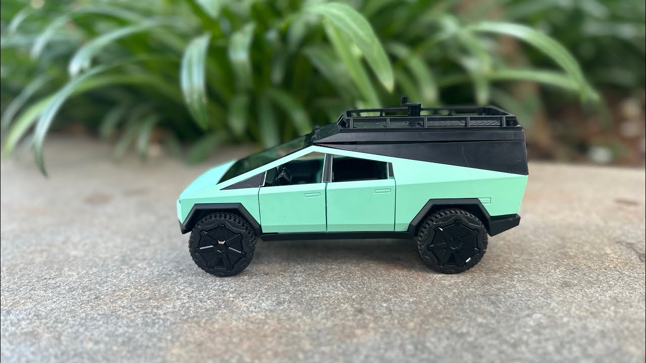 Unboxing Diecast Tesla Cybertruck Scale Model 1:24 - YouTube