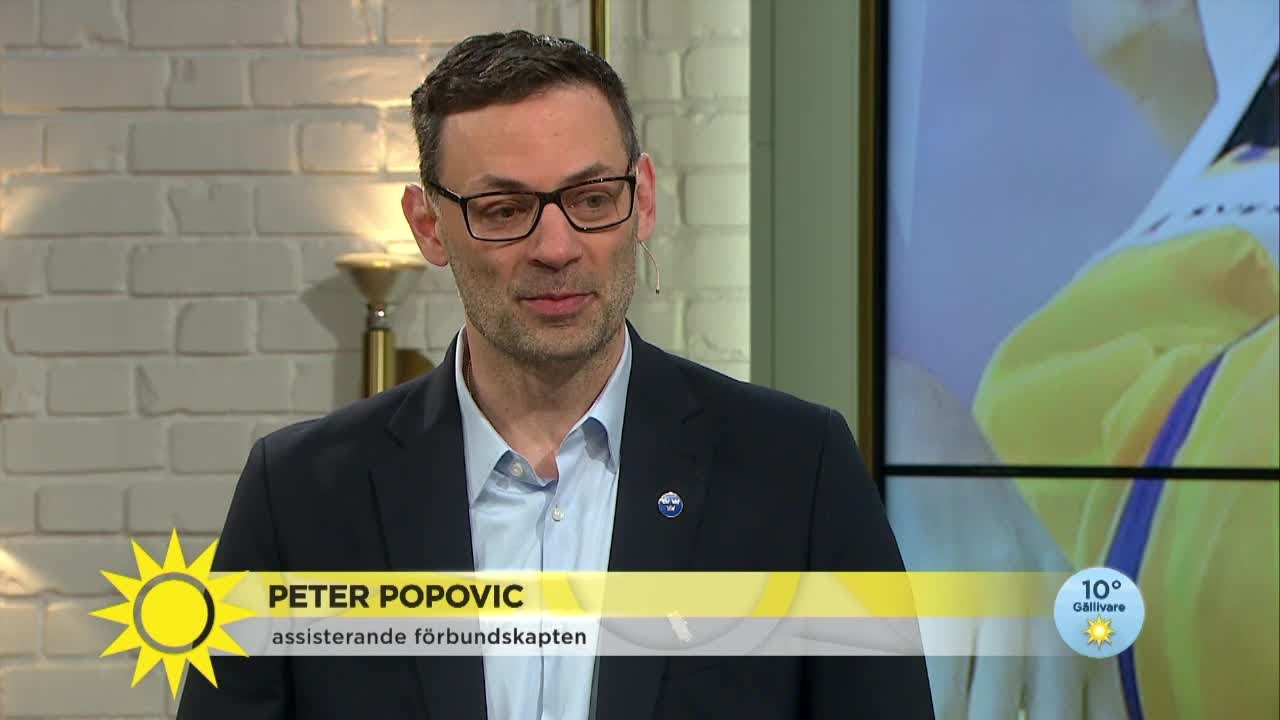 Peter Popovic: Försökte värva spelare på planet hem - Nyhetsmorgon (TV4 ...