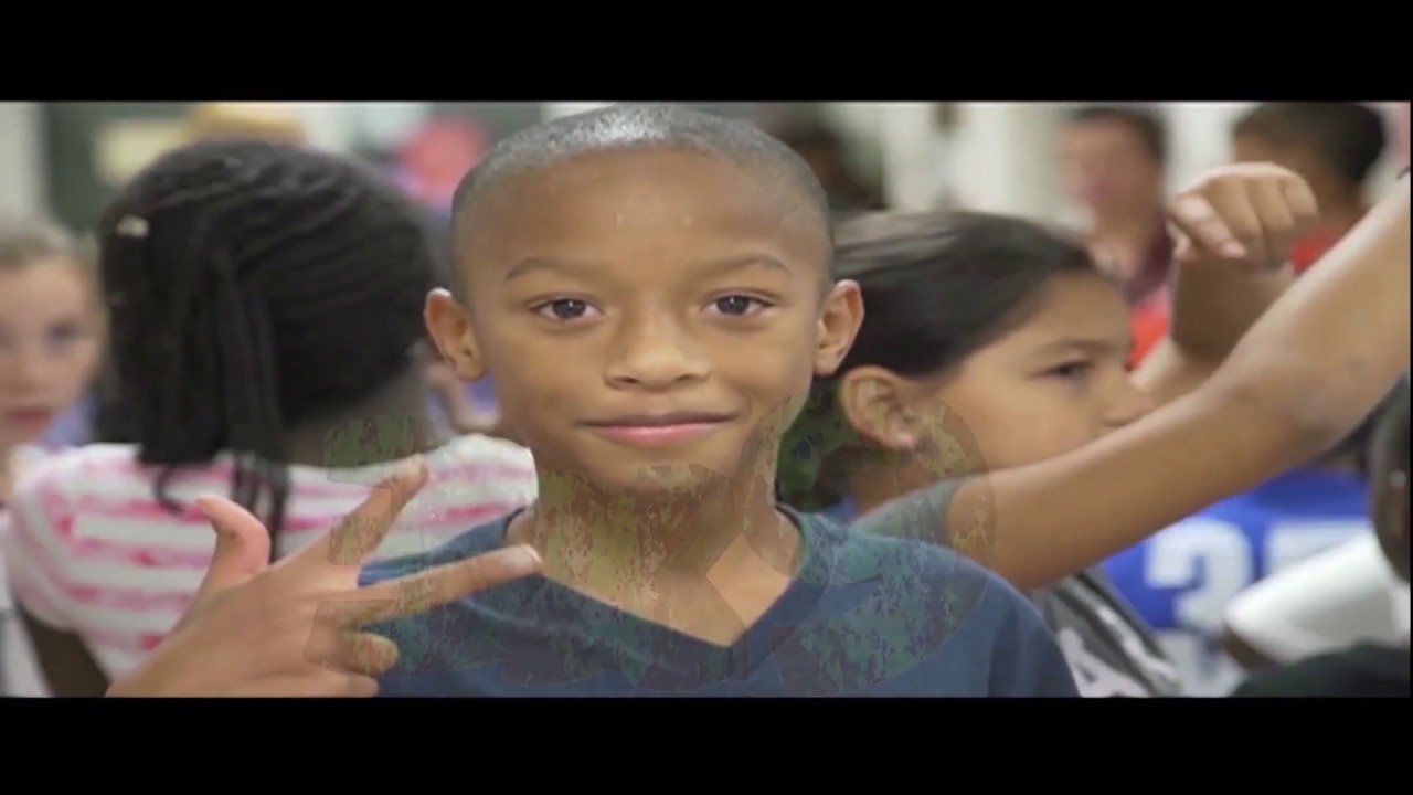 Multiples of 3: 3 times table song by MathMan - YouTube