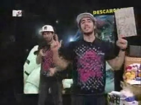 Descarga MTV - Marcos Mion e Mionzinho dançando É o Tchan - Parte 1