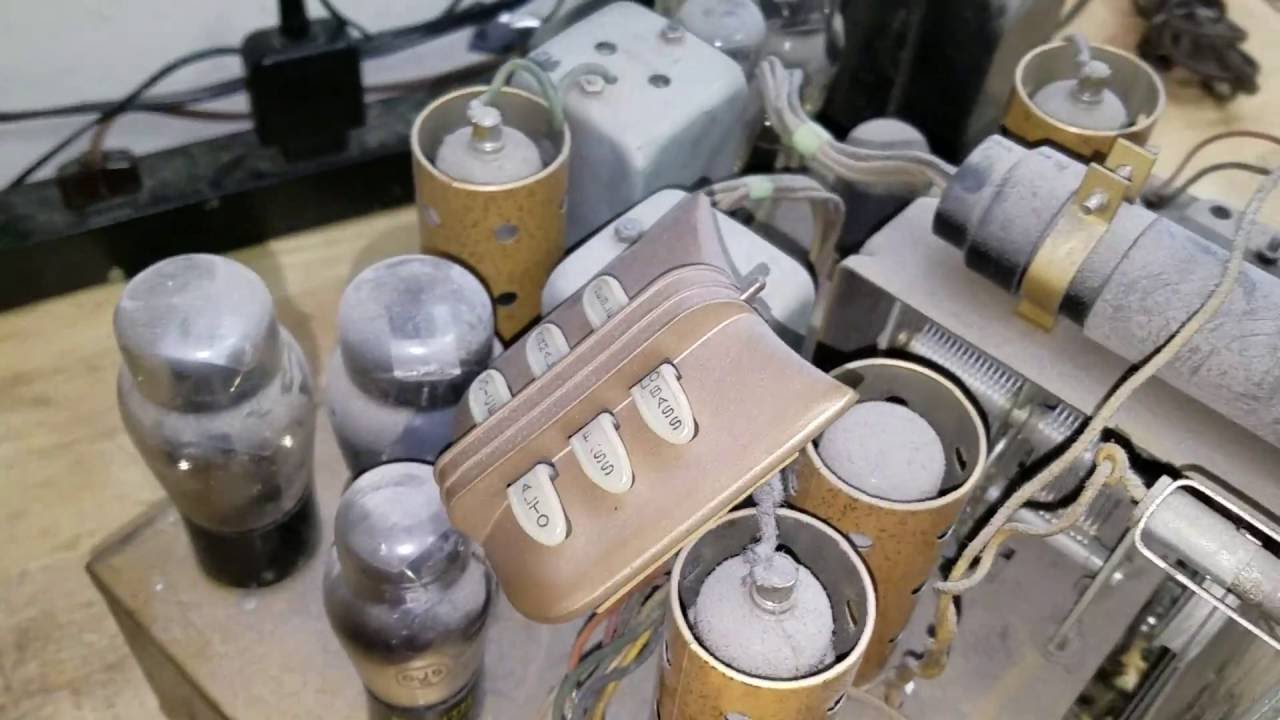 1940 ZENITH 11S474 Chassis Before Repairs Part 1 of 4 - YouTube