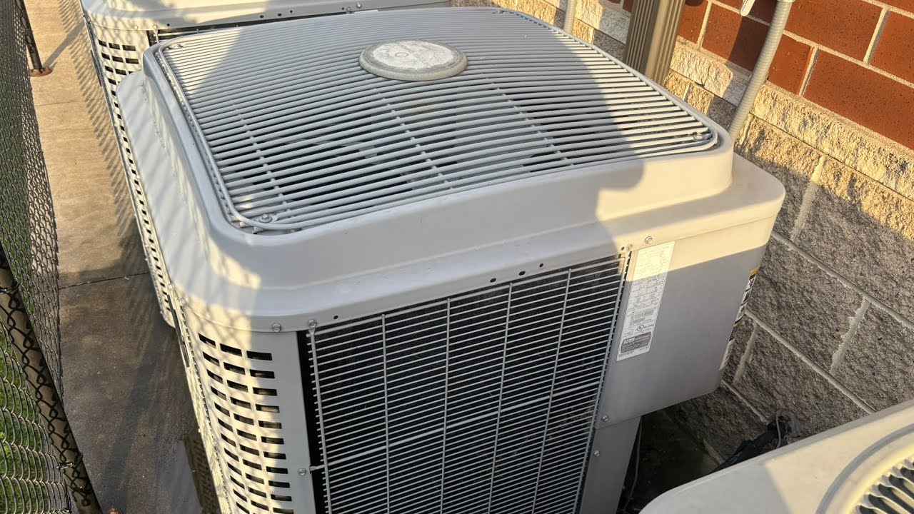 Startup/Shutdown of a 2013 KeepRite ProComfort 4 ton central air ...