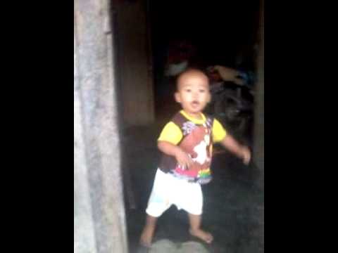 Balita gemes sendiri