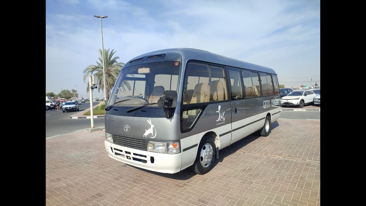 TOYOTA COASTER 1993 SILVER - YouTube
