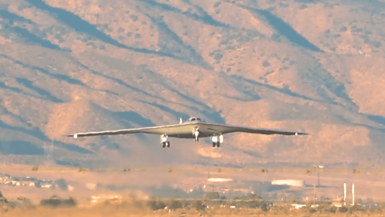 Finally: The US B-21 Raider Stealth Bomber Secretly Conducts Its First ...