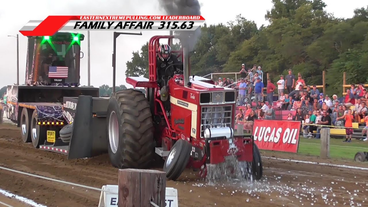 Lucas Oil Hot Farm Tractors In Action at Greensboro, MD - YouTube