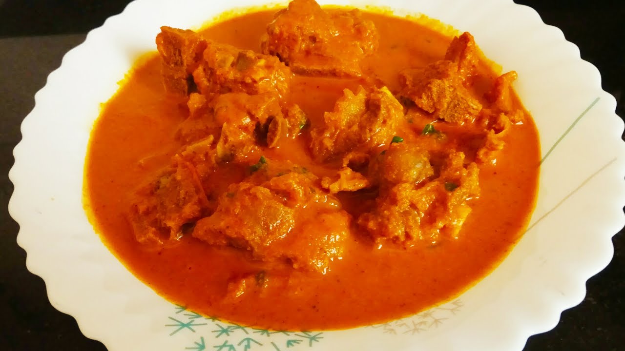 Mutton curry mangalorean style | Mutton curry with coconut mangalorean ...
