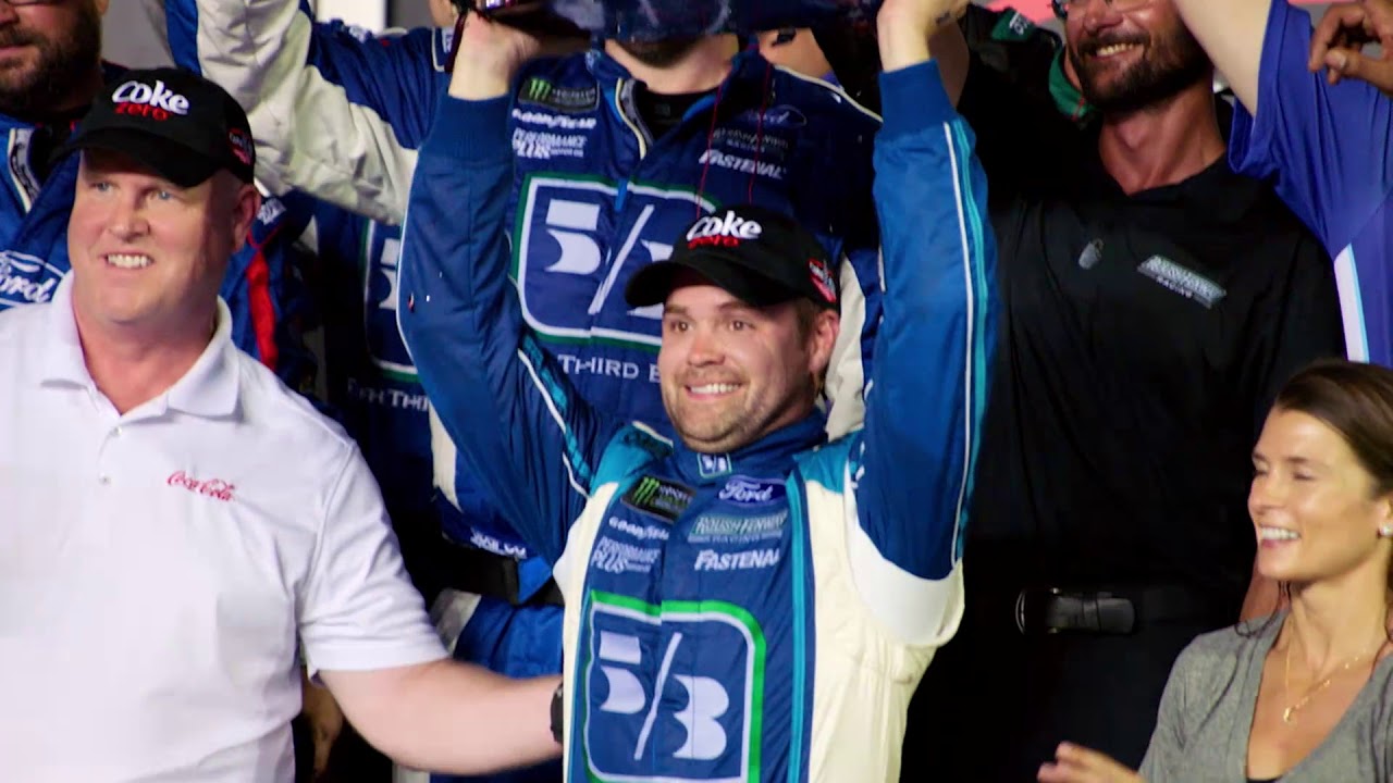 Year in review: Ricky Stenhouse Jr. - YouTube