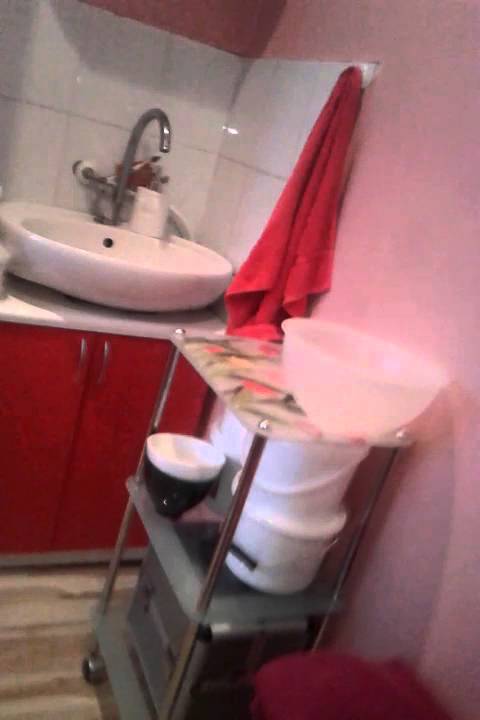 my first belly button piercing - YouTube