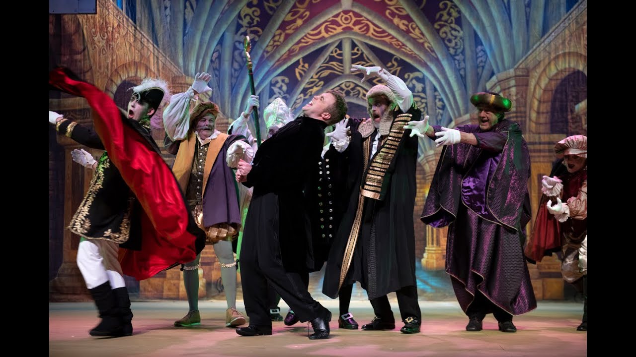 2018 G&S Opera Sydney: Ruddigore Act One - YouTube