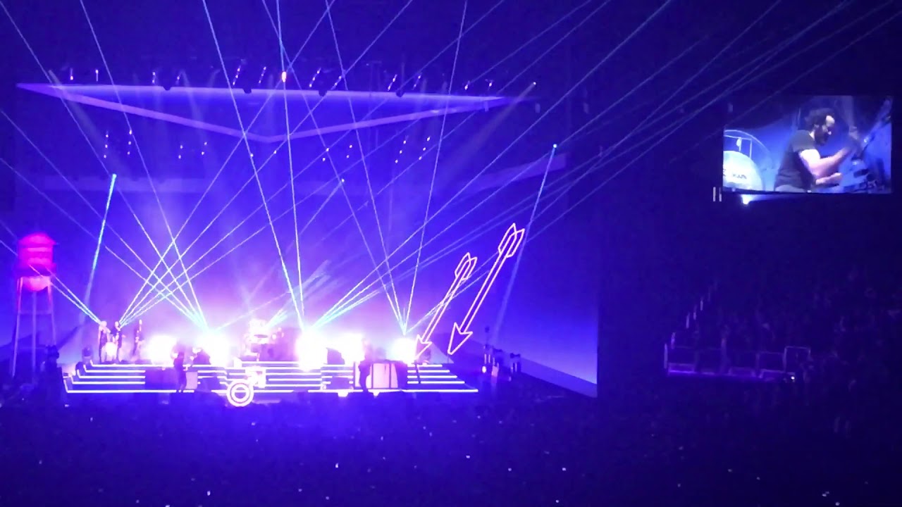 The Killers - Mr Brightside - O2 Arena, London - 28.11.2017 - YouTube