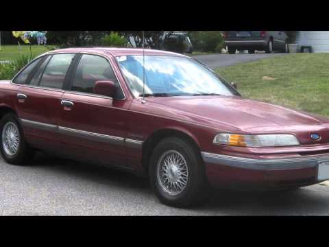 Ford Crown Victoria