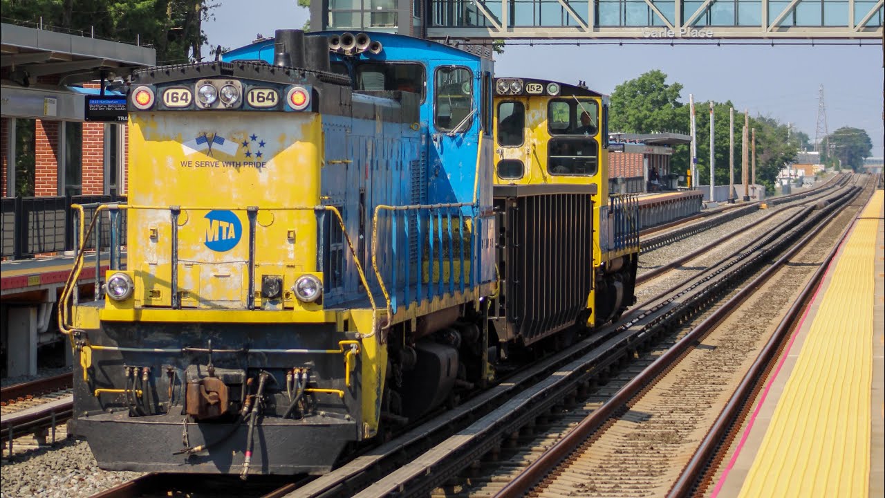 LIRR work train at Carle Place - YouTube