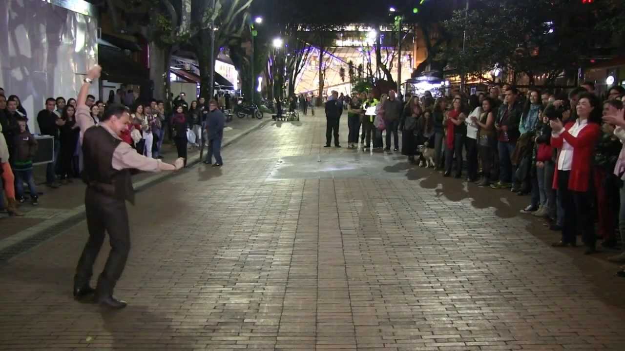 Sevillanas Flash Mob Bogotá - YouTube