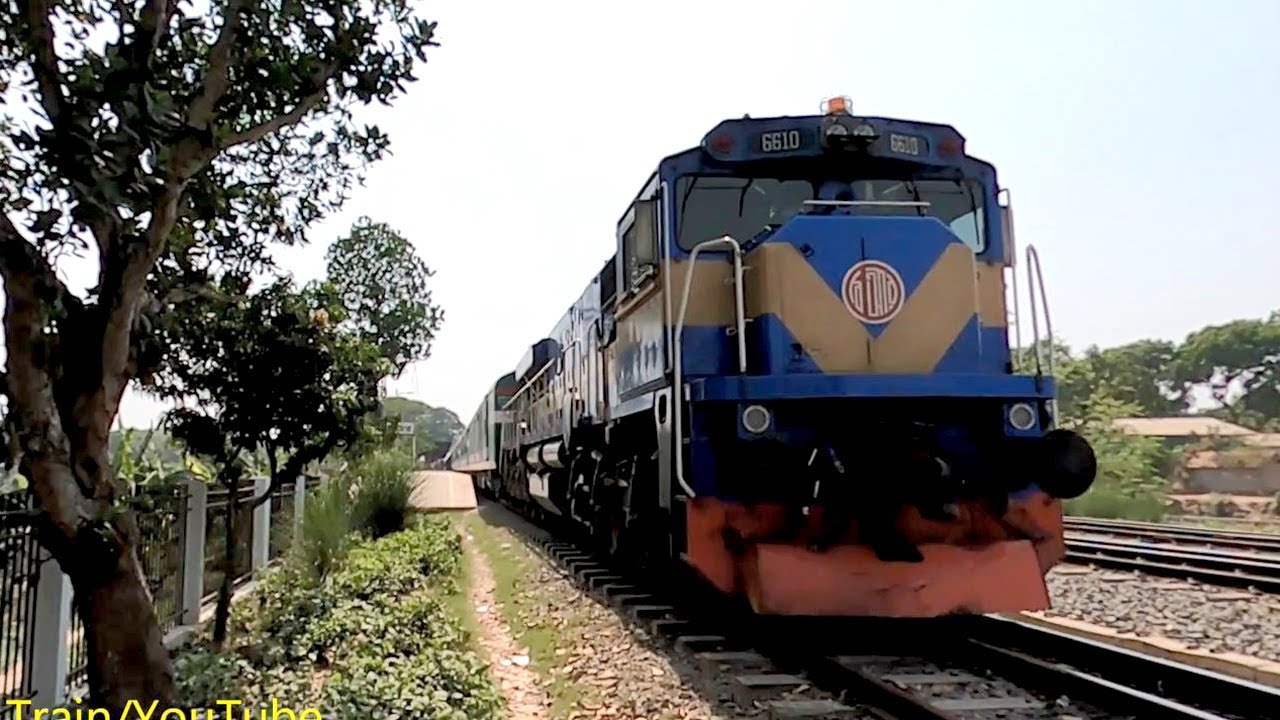 Intercity Train of Bangladesh Railway Powered by Most Powerful ...