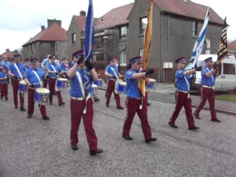 drongan young conquerors @whitburn parade