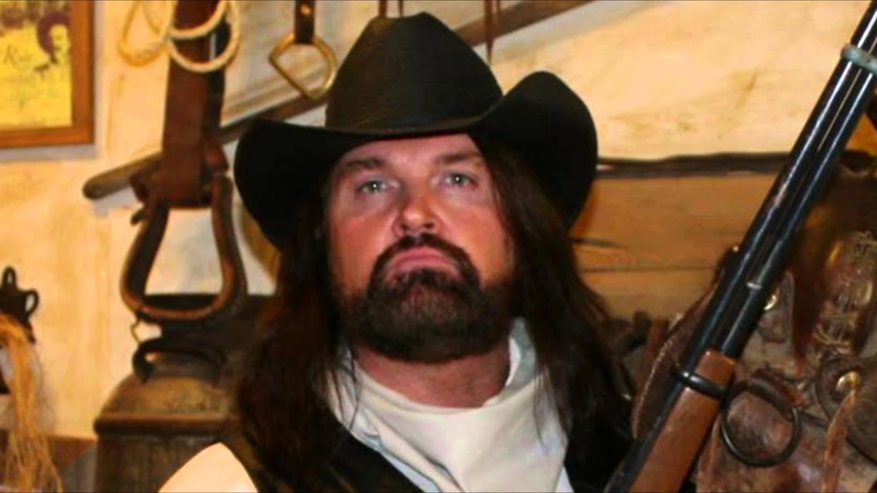 Bryan Clark on Chris Kanyon - YouTube