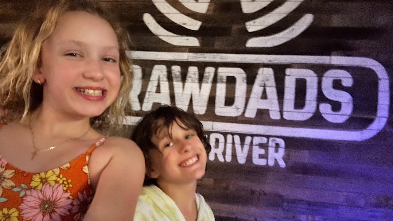 At craw dads being cray cray it’s - YouTube