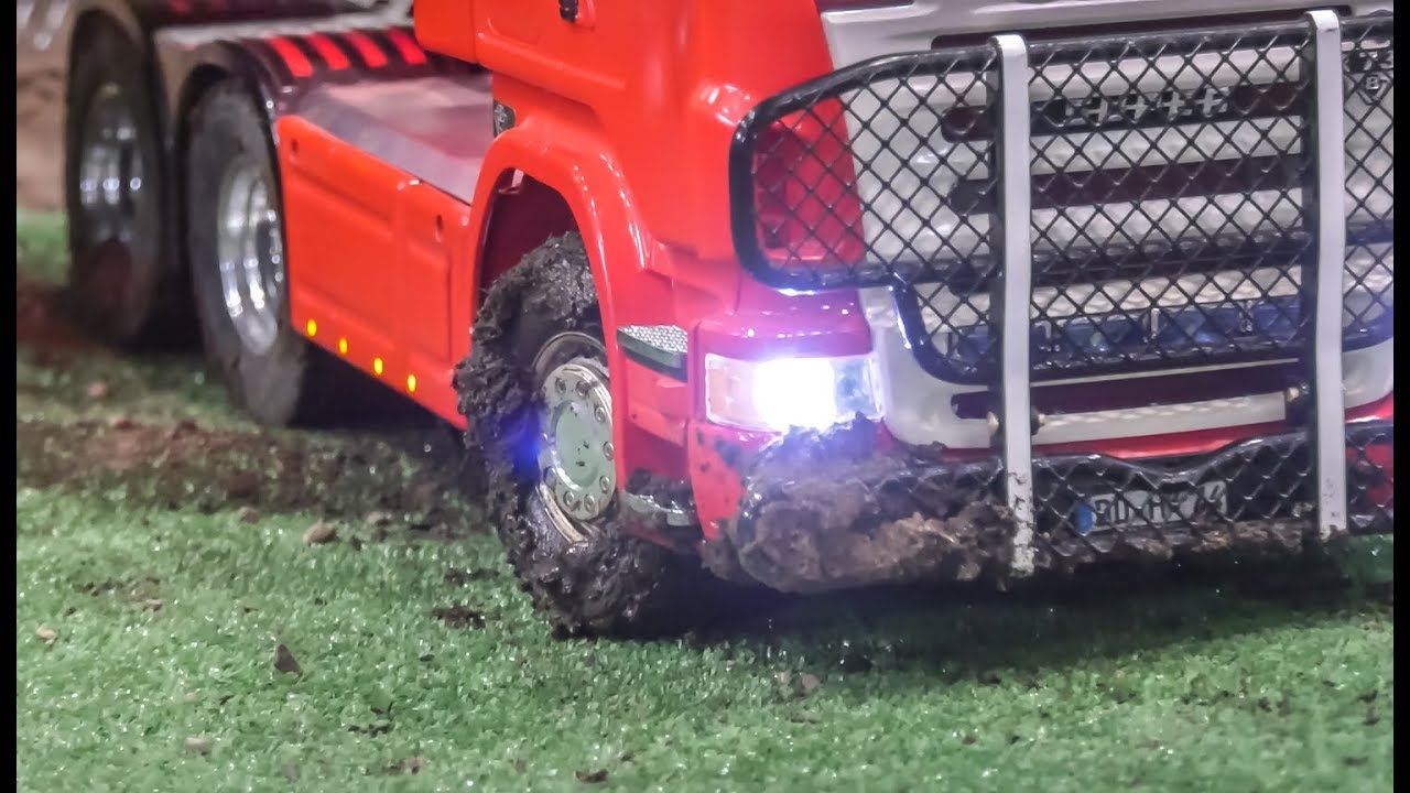 MEGA RC Trucks! Stunning rigs on a huge layout! - YouTube