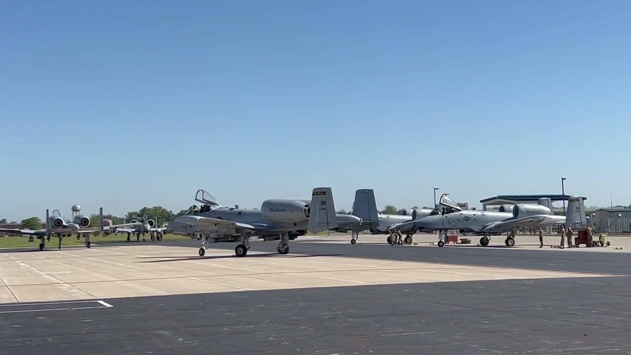 A-10C's 163rd FS Black Snakes Indiana ANG Taxing out - YouTube