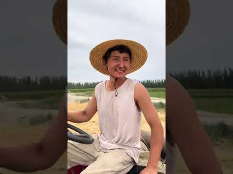 Uyghur Comedy  -  Uyghur Friends
