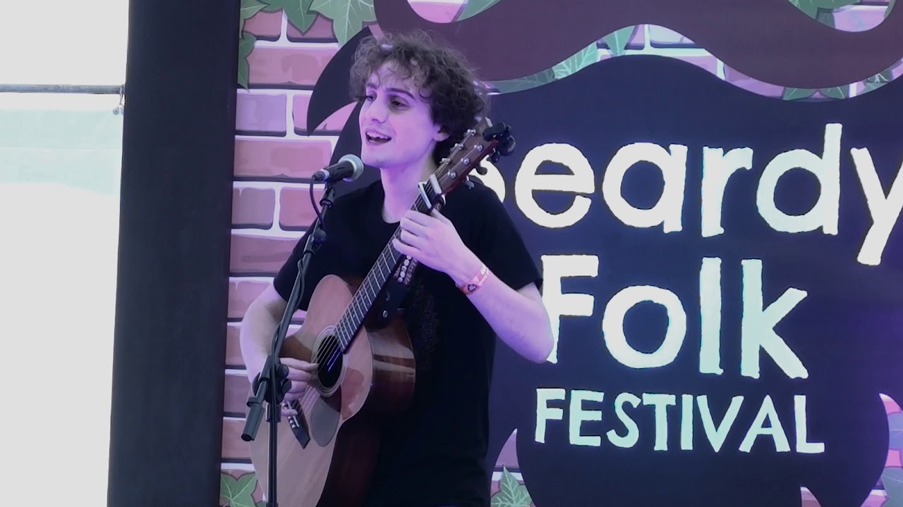Ben Robertson @Beardy Folk Festival 2019 - YouTube