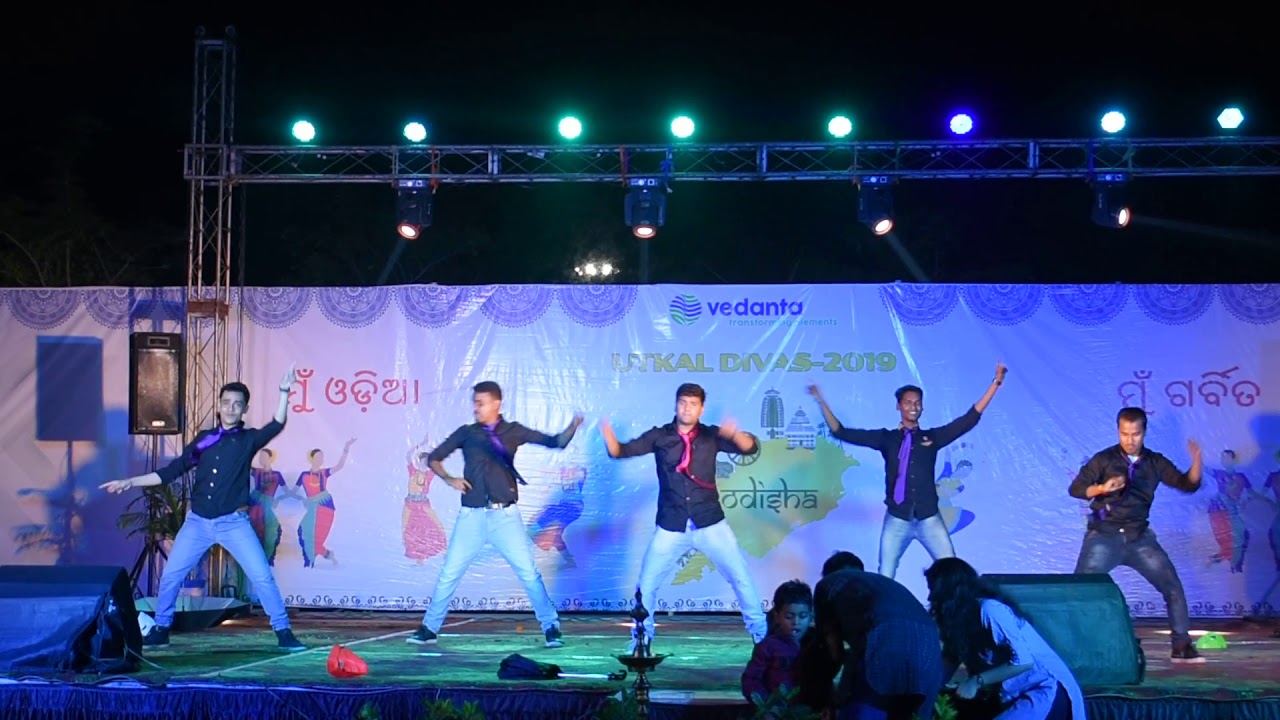 Asit & Team Dance - YouTube