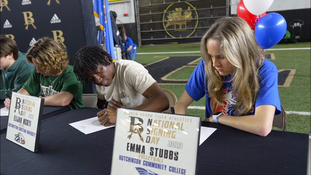 2023 National Signing Day Highlight - YouTube